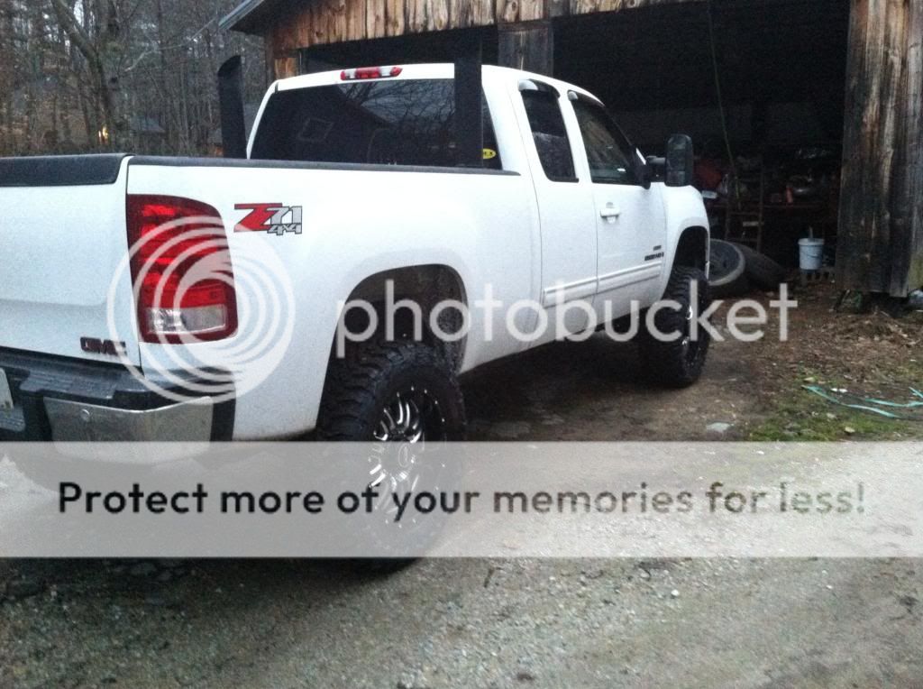 Installed the Cognito 4-6 NTBD lift! | Chevy and GMC Duramax Diesel Forum